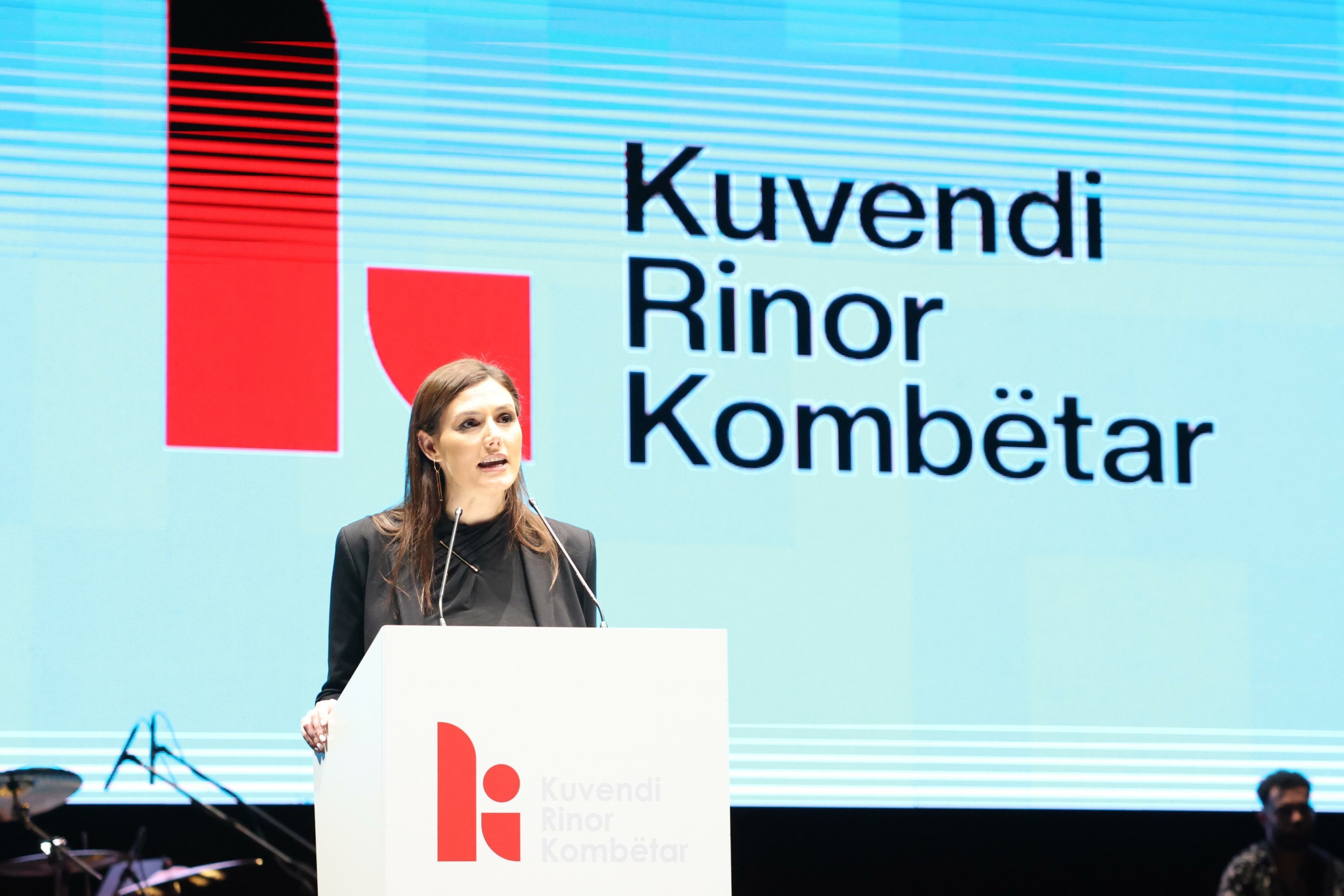 Partia Socialiste është shtëpia politike e të rinjve - Partia ...