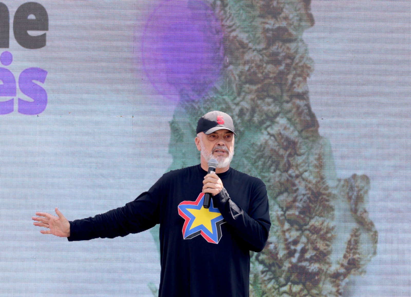 Kemi bërë gjithçka kemi mundur dhe s’kemi lënë pa bërë asgjë të mundur ...